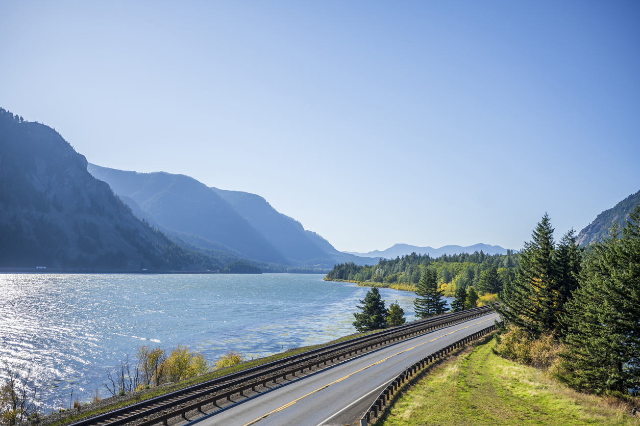 Florida to Oregon Car Shipping | 2026 Pricing – Sherpa Auto Transport
